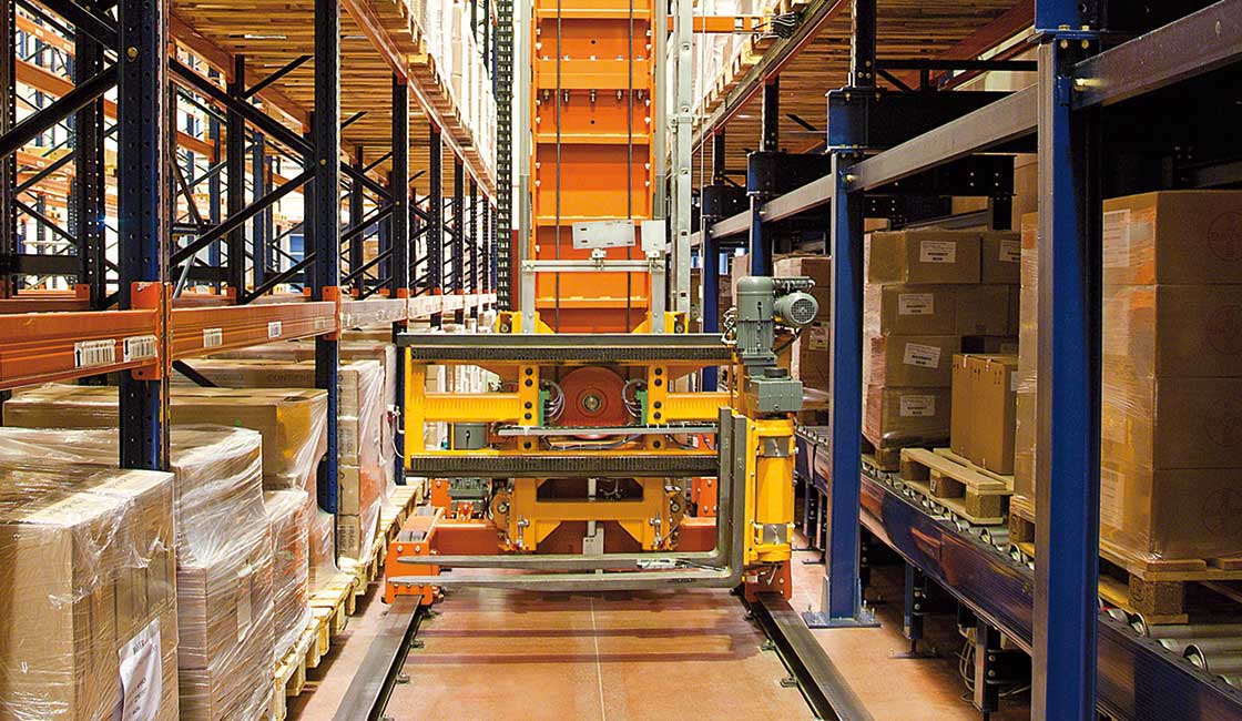 Wózki widłowe do magazynów różnego rodzaju - Mecalux.pl