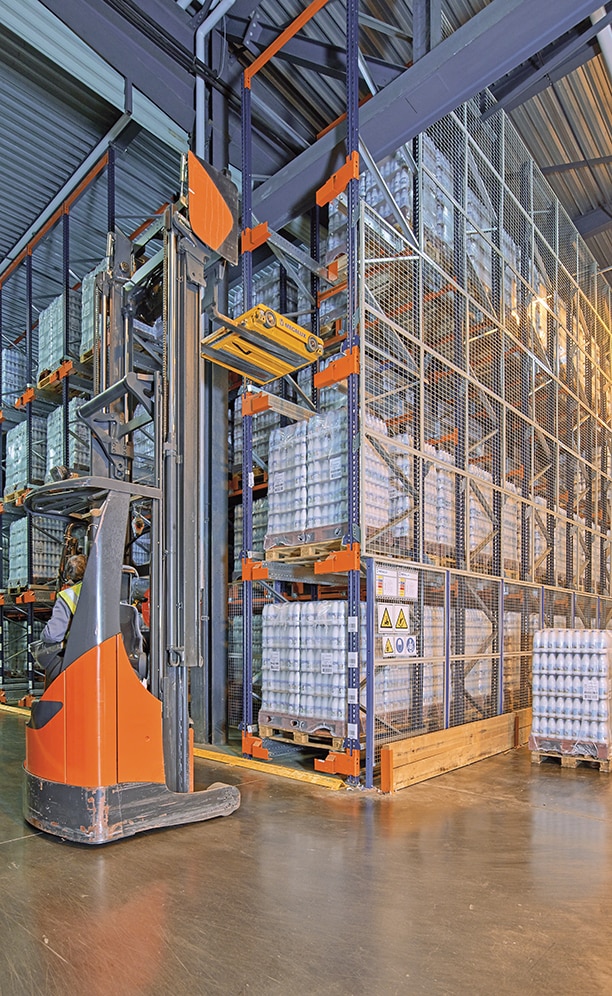 Realizacja – System Pallet Shuttle w magazynie SLVA we Francji - Mecalux.pl